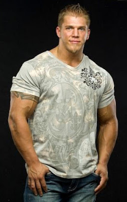 DAVID DUST: White Meat Monday Muscle - Brandon