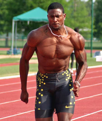 DAVID DUST: Daddy Of The Day - David Oliver