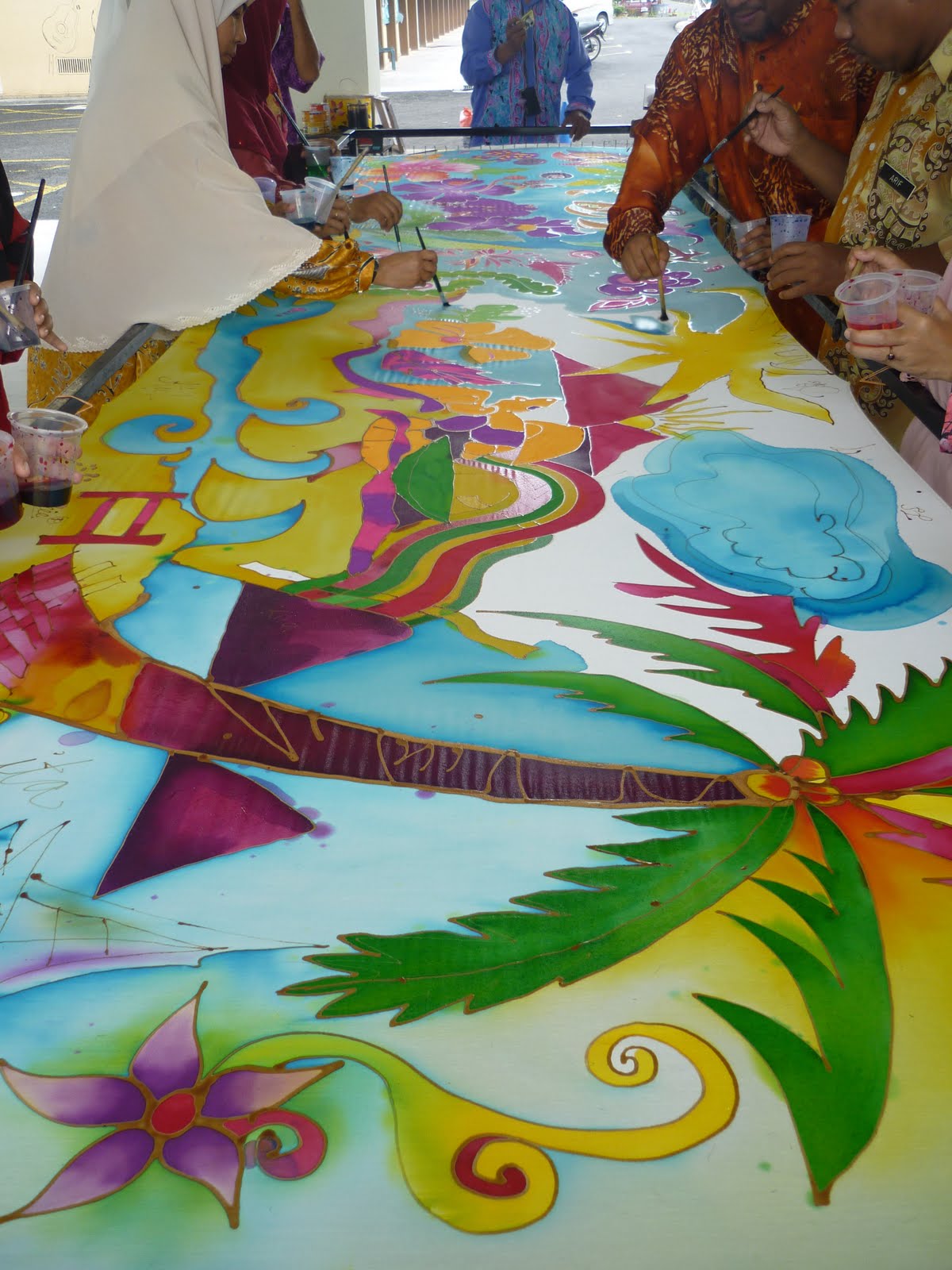 MELAKA BATIK HOUSE by NOOR ARFA: KURSUS MEMBUAT BATIK DI SEKOLAH ...