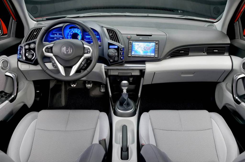 ATHENS CAR BLOG: Honda CR-Z Hybrid 2010 - 2011 Interior