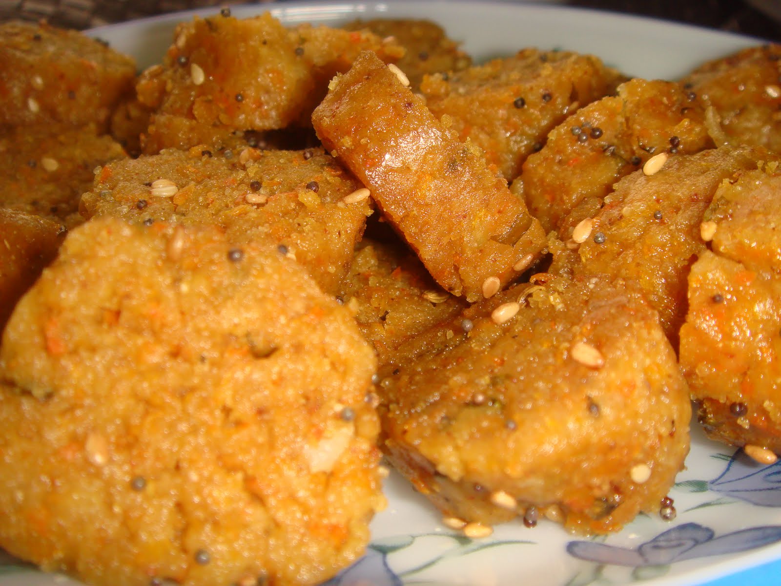 CARROT MUTHIA - Veenas Vegnation
