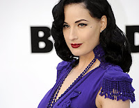 Top 25 Most Voluptuous Vixens - Aussie Pete