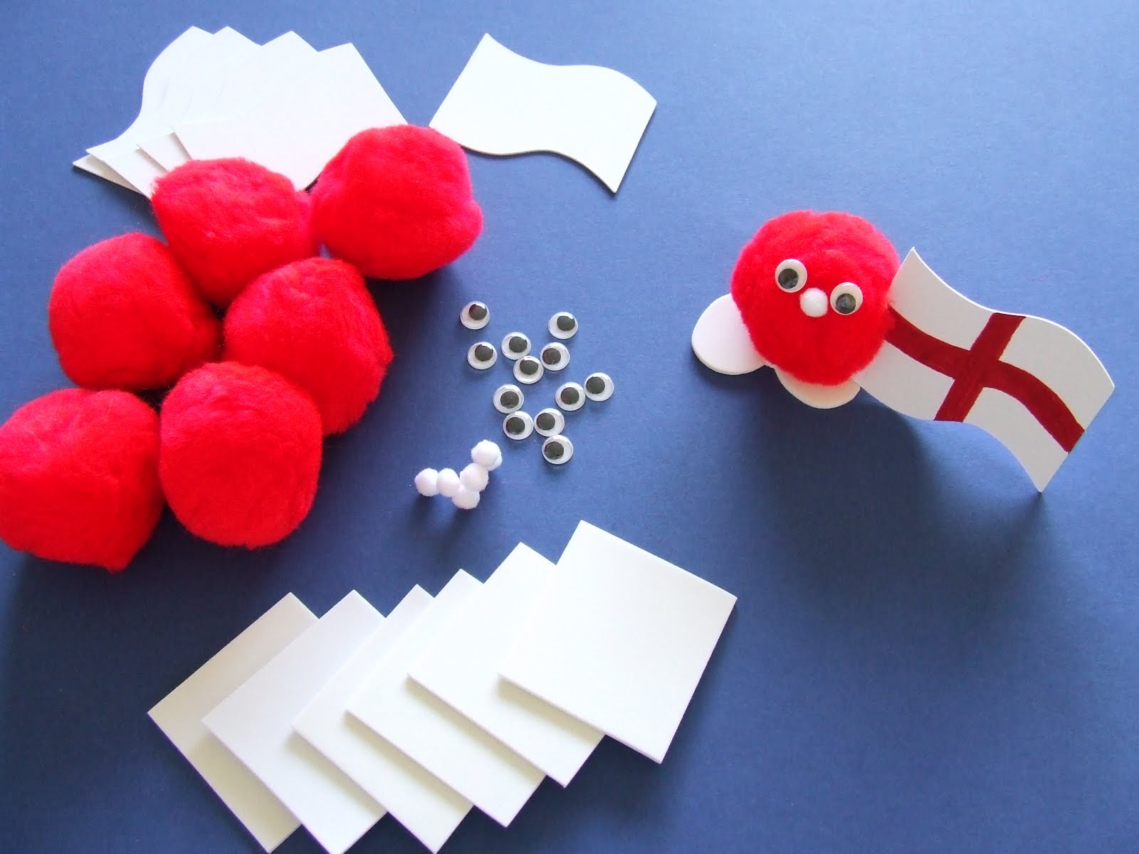 littlecraftybugs.co.uk: St Georges Day Crafts - It's All Red & White!
