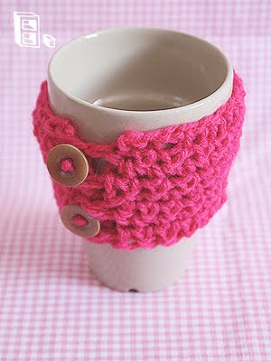 This Little Blog of Mine....: Guest Blogger: Coffee Cup Cozy DIY