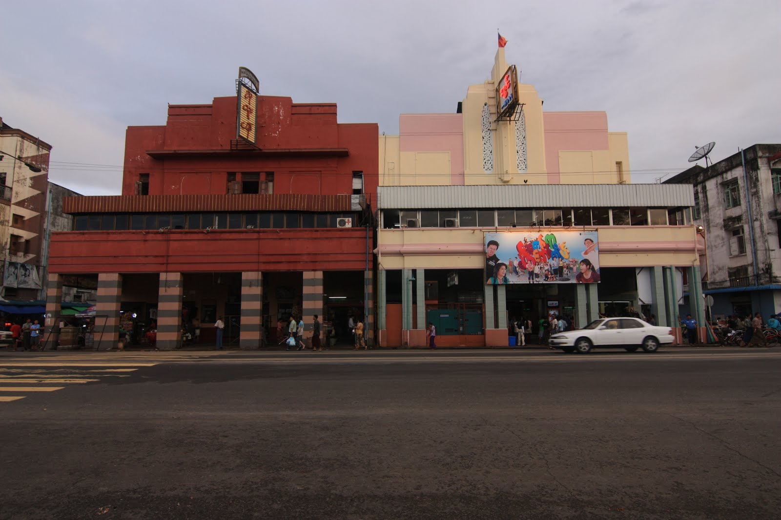 The Southeast Asia Movie Theater Project: The Thwin Cinema - Yangon ...