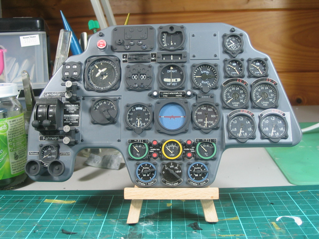 FalkeEins - a modelling blog: Eduard Royal Class Bf 110 - quarter scale ...