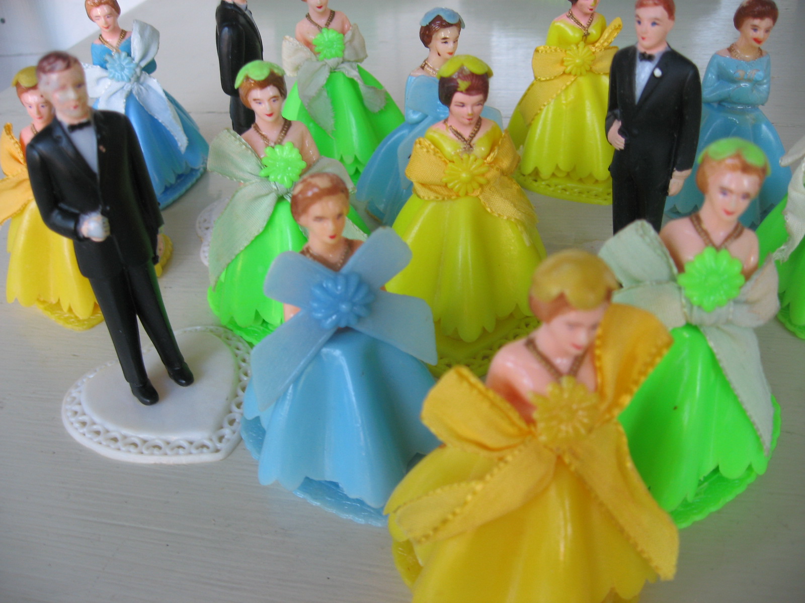 A Sip of Sarsaparilla: Fun with Vintage "Made in Hong Kong" Plastic ...