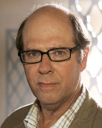 12Q2-39 CHILDRENS FILM 2010/11: Happy Chapman - Garfield