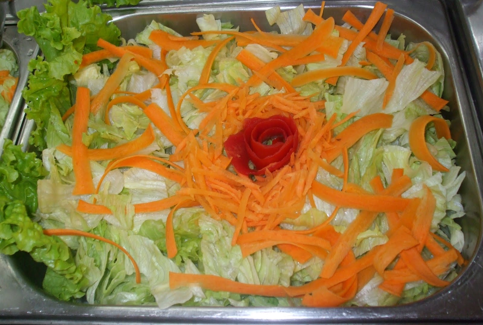 COZINHA MARAVILHOSA: Salada de Alface Decorada