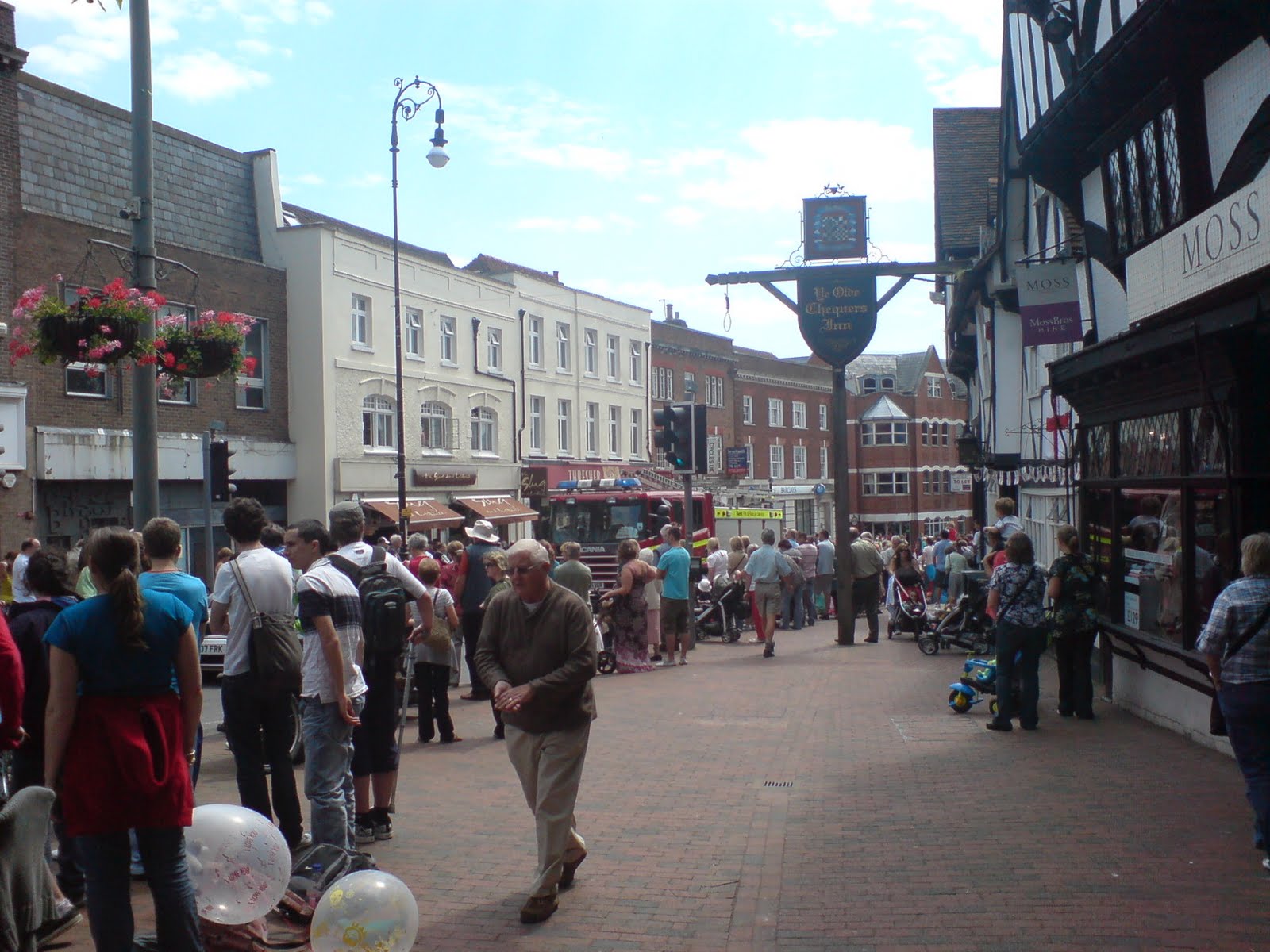 Booky Marky blog: Tonbridge Carnival in pictures....