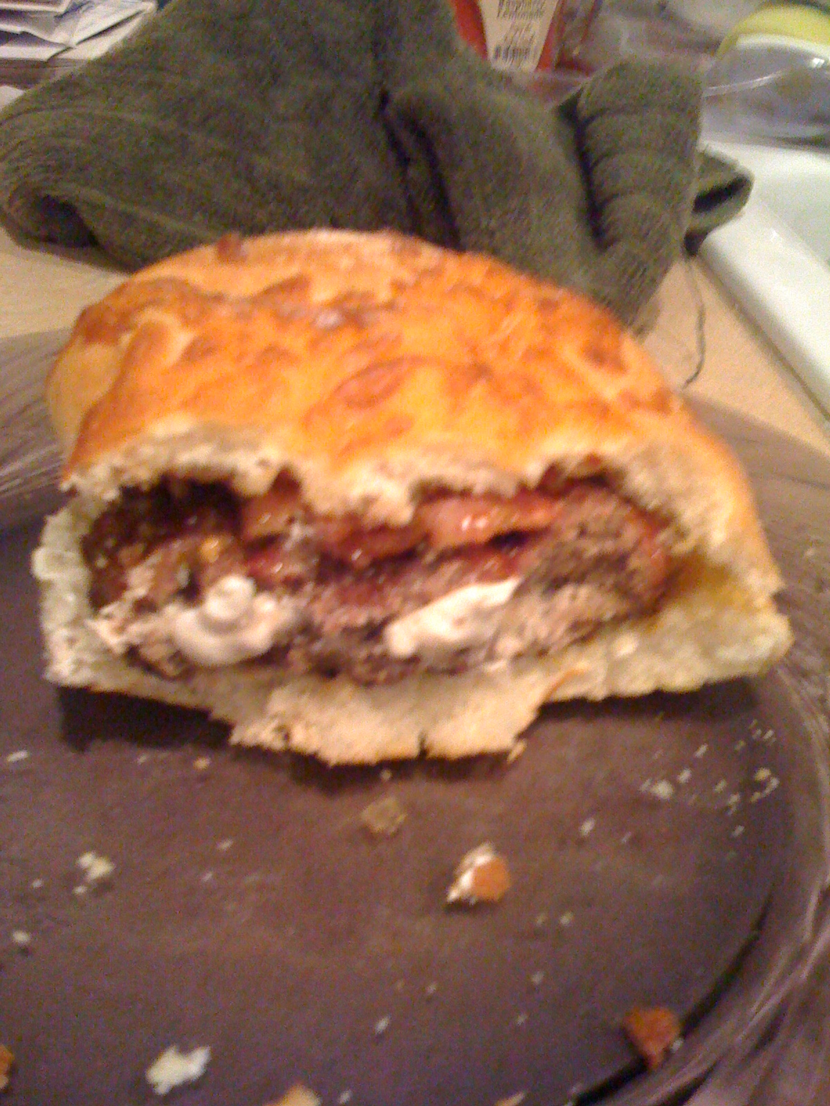 Burger Nite: The Stuffed Cream Cheese Burger