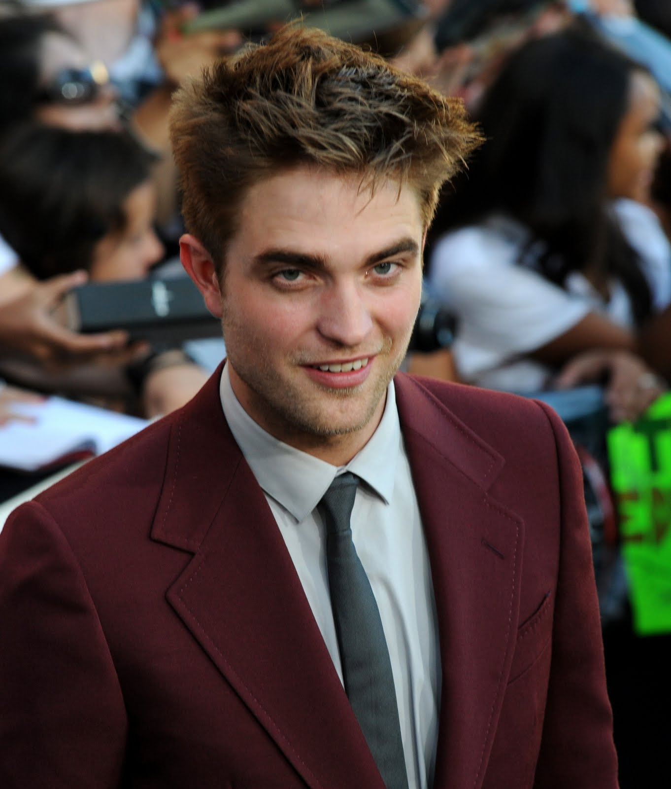 Robert Pattinson Life: Great New interview - Rob talks about working ...