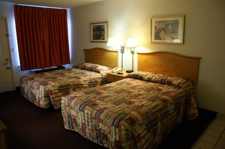 Extended Stay Places: Suburban Extended Stay Hotel/Albuquerque, NM