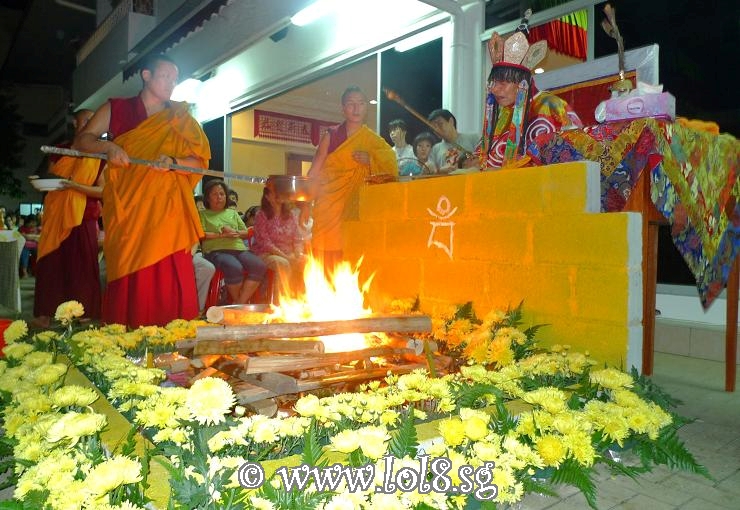 Life Of Lopsided 8: The Grand Fire Puja By The Healing Lama