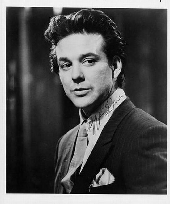 Famous autographs - 71 Pics | Curious Funny Pics Daily