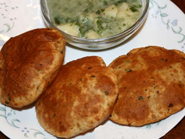 Indian Hot Recipes: Kuttu ki Puri Recipe