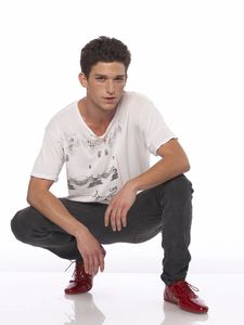 TODO SOBRE DAMIAN: el chico bonito de la semana: Daren Kagasoff