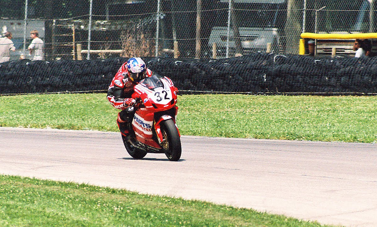 Stu's Shots R Us: Eric Bostrom Talks About His Return to AMA Superbike ...