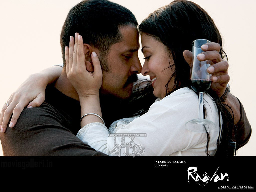 Photo And Wallpapers: raavanan vikram wallpapers,raavanan aishwariya ...