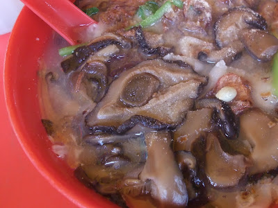 haPpY HaPpY: Pan Mee @ Lorong Haji Taib 4 & 5, Chow Kit, KL.