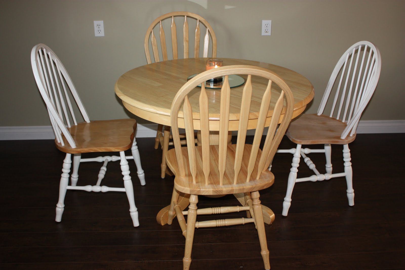 Life and Home Renos: Kitchen Table Redo