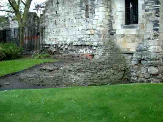 Mauseus: The Multangular Tower and south-west wall of Eboracum
