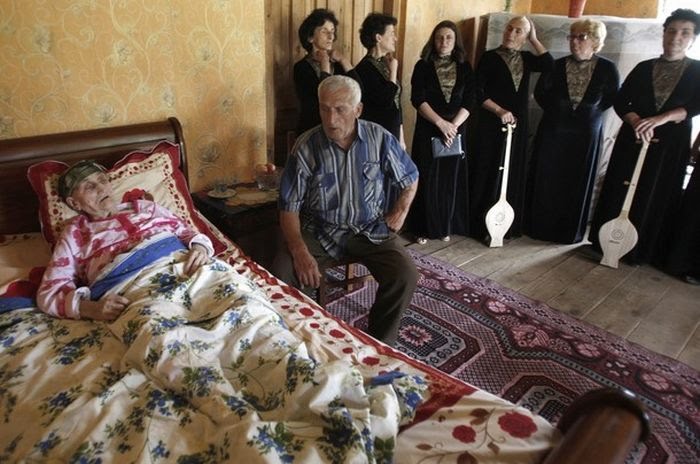About amazing facts from all around the world: Antisa Khvichava - A 130 ...