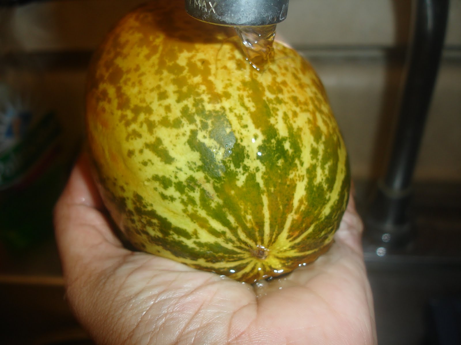 VineelaSiva: Dosakaya curry(Without Onions)