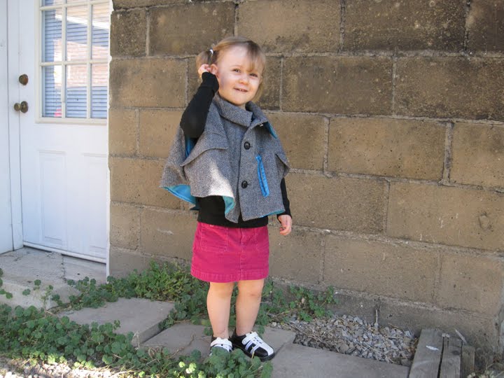 Project: Project: Upcycled Capelet Tutorial . Part II