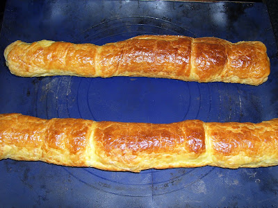 Nathalie's Foodblog: Banketstaaf (of kerststaaf of kerstkrans)