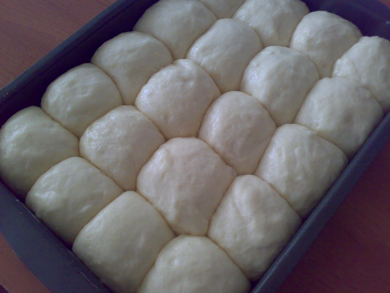 SWEET V@NiLL@: RESEPI POTATO BUN/ROTI KENTANG =)