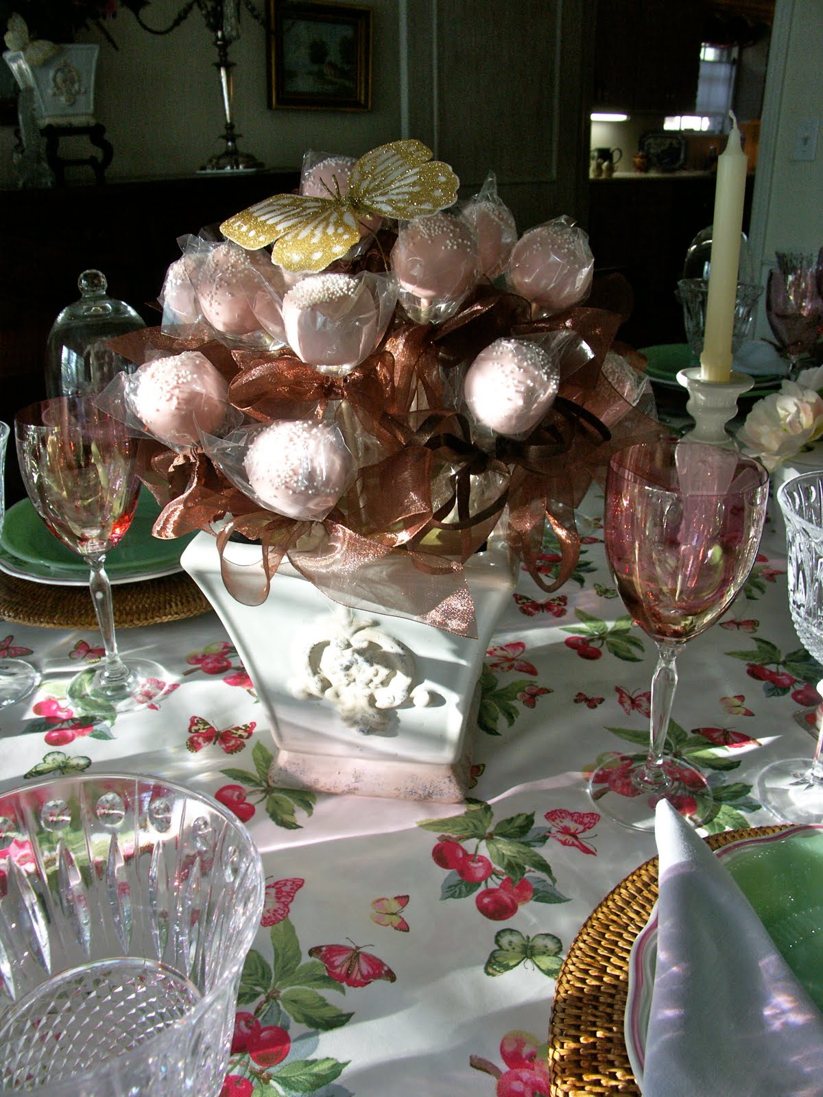 Birthday Luncheon for the Girls of Summer - Entertaining Women