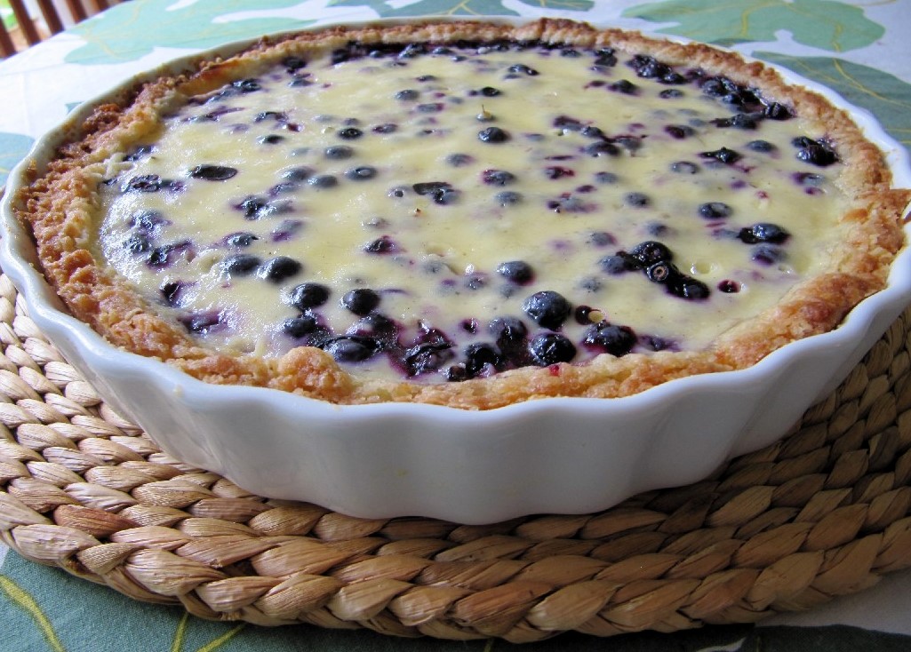 KOTONA: Mustikkapiirakka