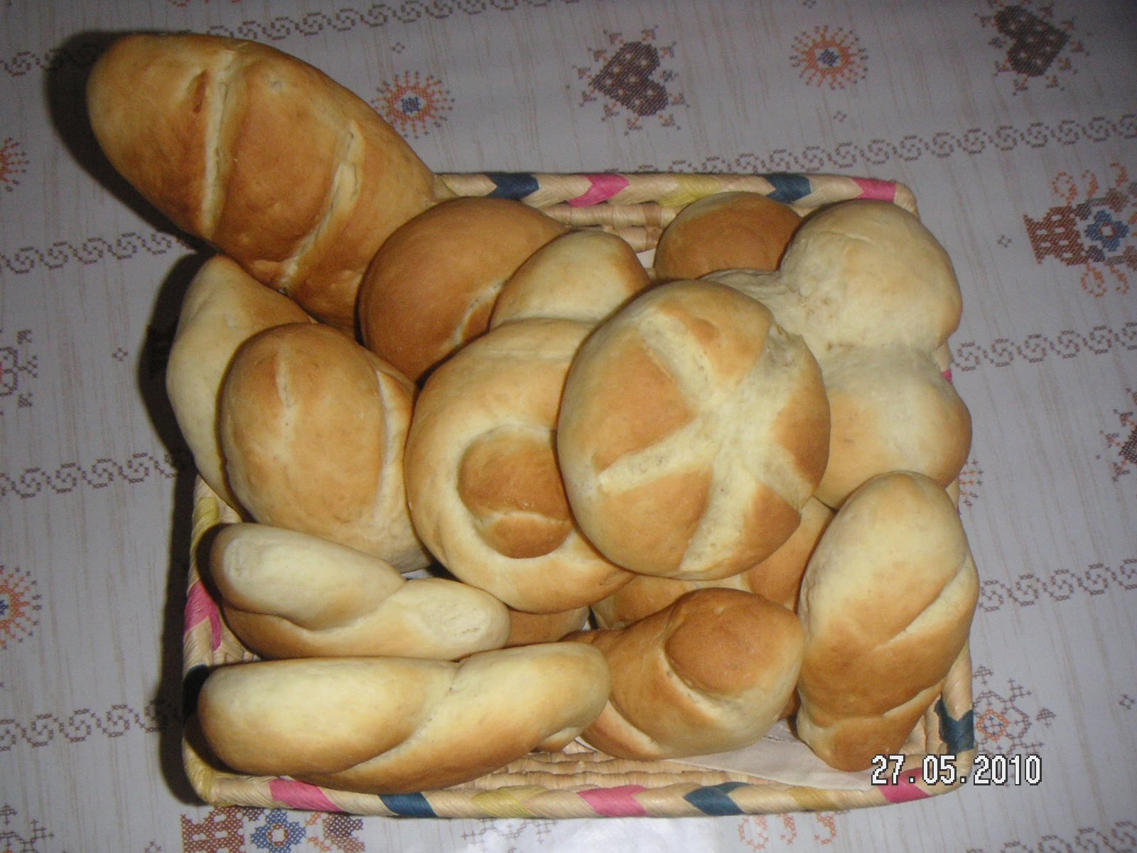 COCINANDO LA MARIBUNDA: PAN DE BOMBÓN