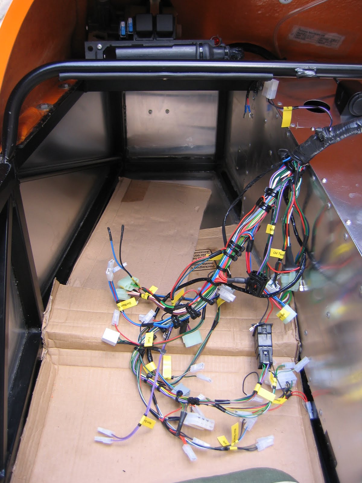 Kevin's Westfield Build: Exhaust, Dashboard and more loom labelling!