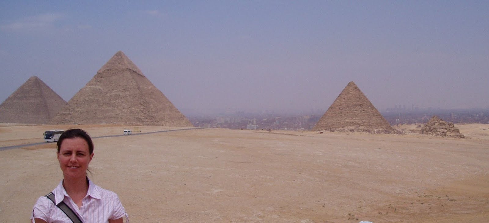 Dr Dopey: Giza - Pyramids, Sphinx and the poor of Cairo