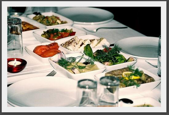 !ÇİMDEN GELDİGİ GİBİ ~~~: İLGİNÇ KULLANIMIYLA “ÇİLİNGİR SOFRASI “DEYİMİ…