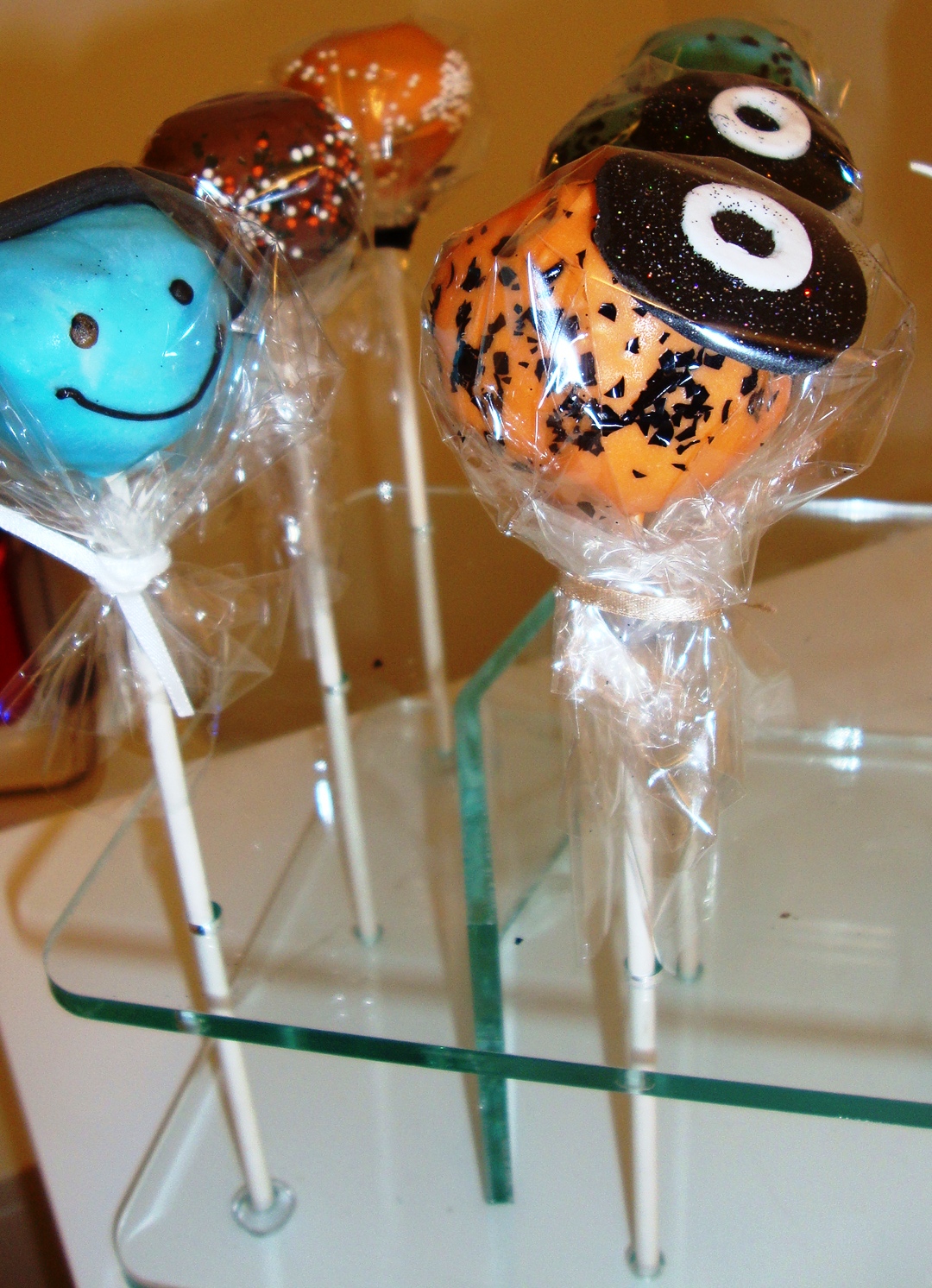 Sweet Marie's : Boutique Baking and Party Products: 50's Funk Cake Pops