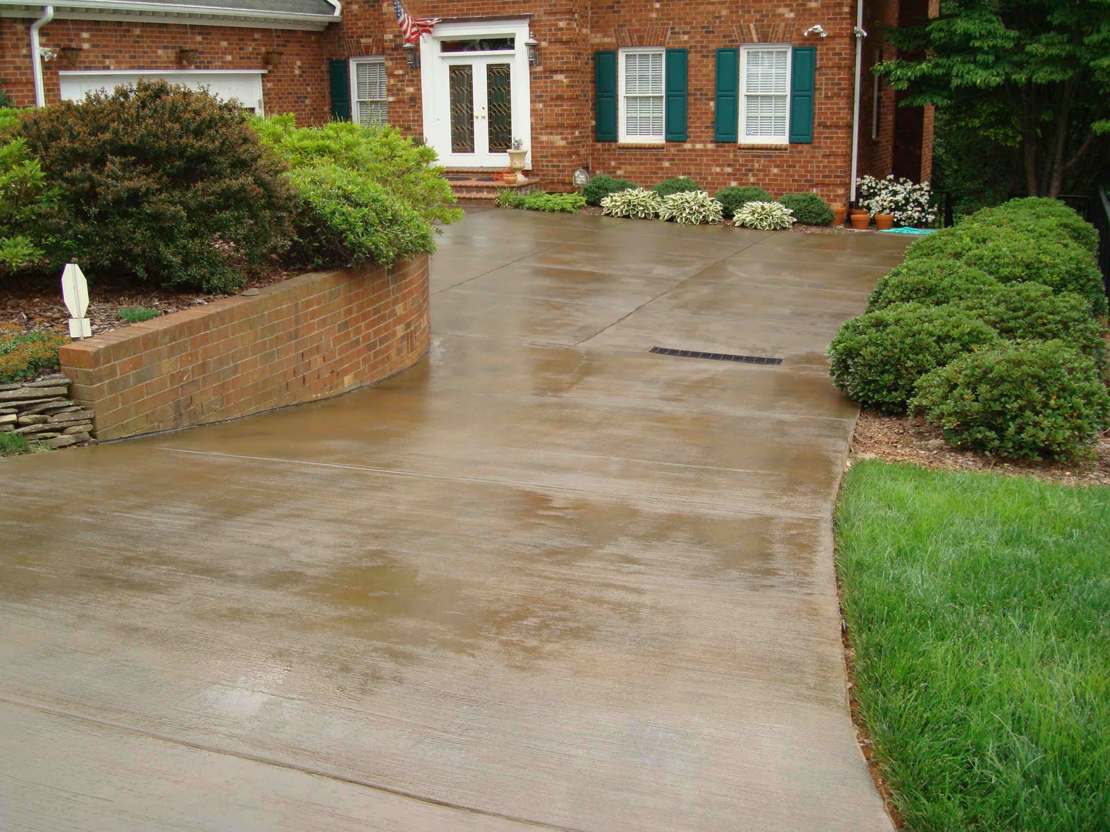 Atlantic Coast Concrete: Stained Concrete Driveway
