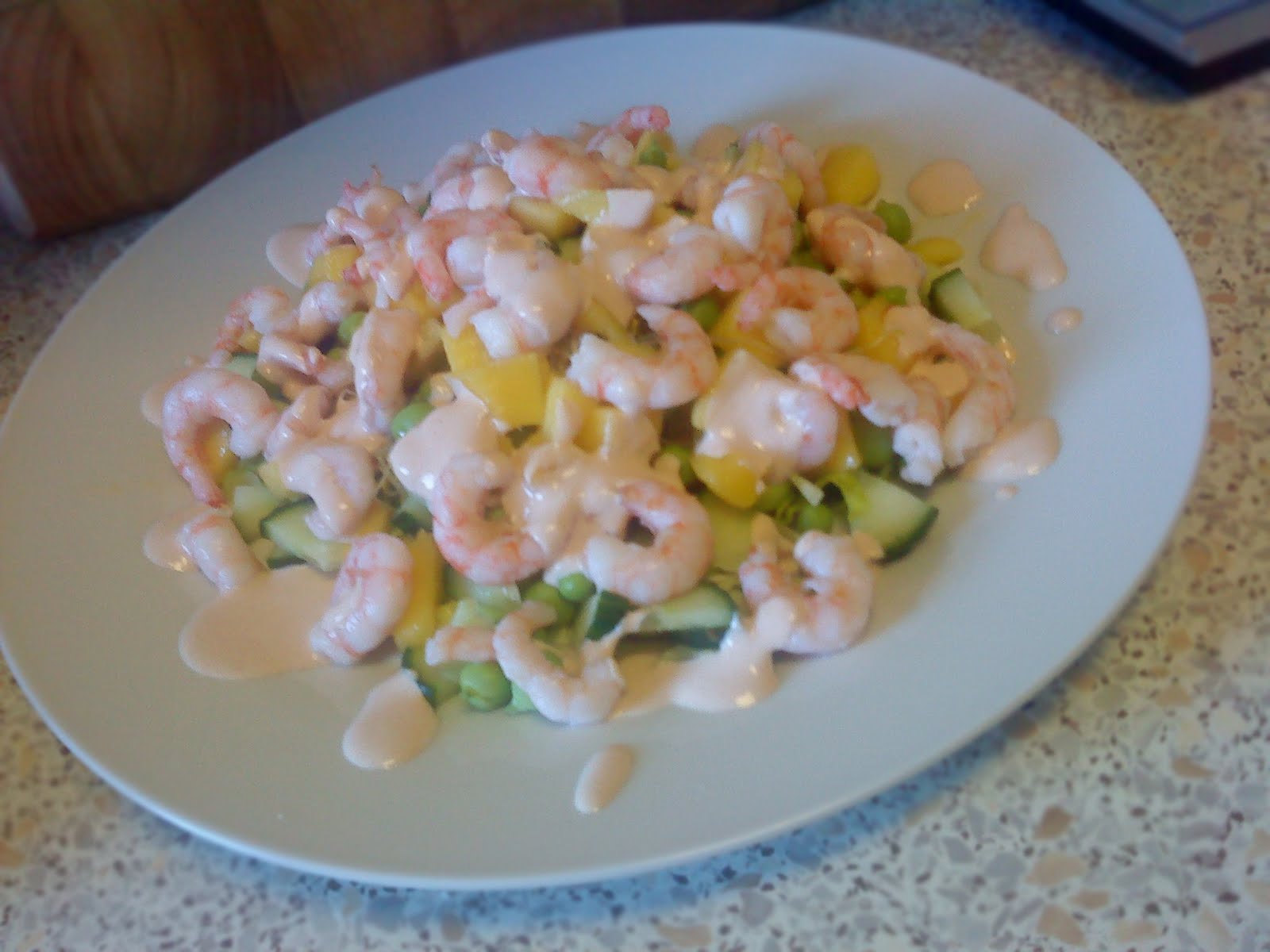 Agnethe's Food Delights: Funky prawn cocktail with mango and tiger prawns