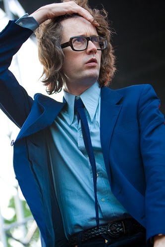 eyewearstyle: CUTLER AND GROSS 0894