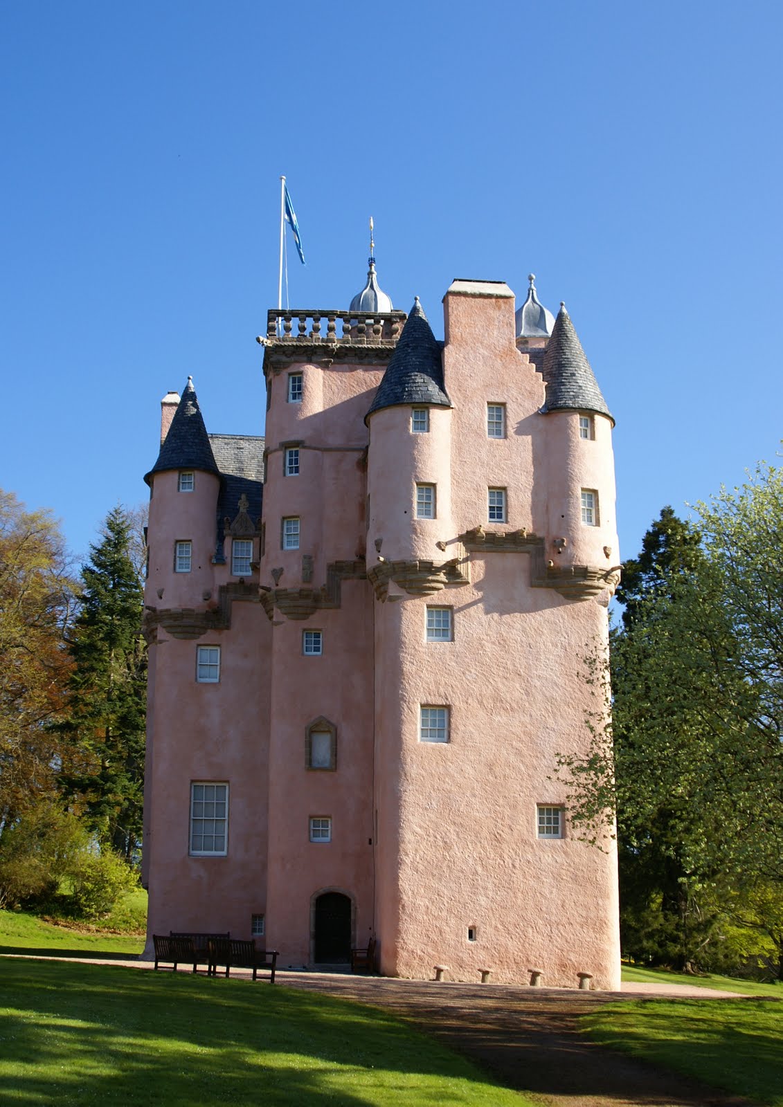 Mountain and Sea Scotland: Craigievar Castle