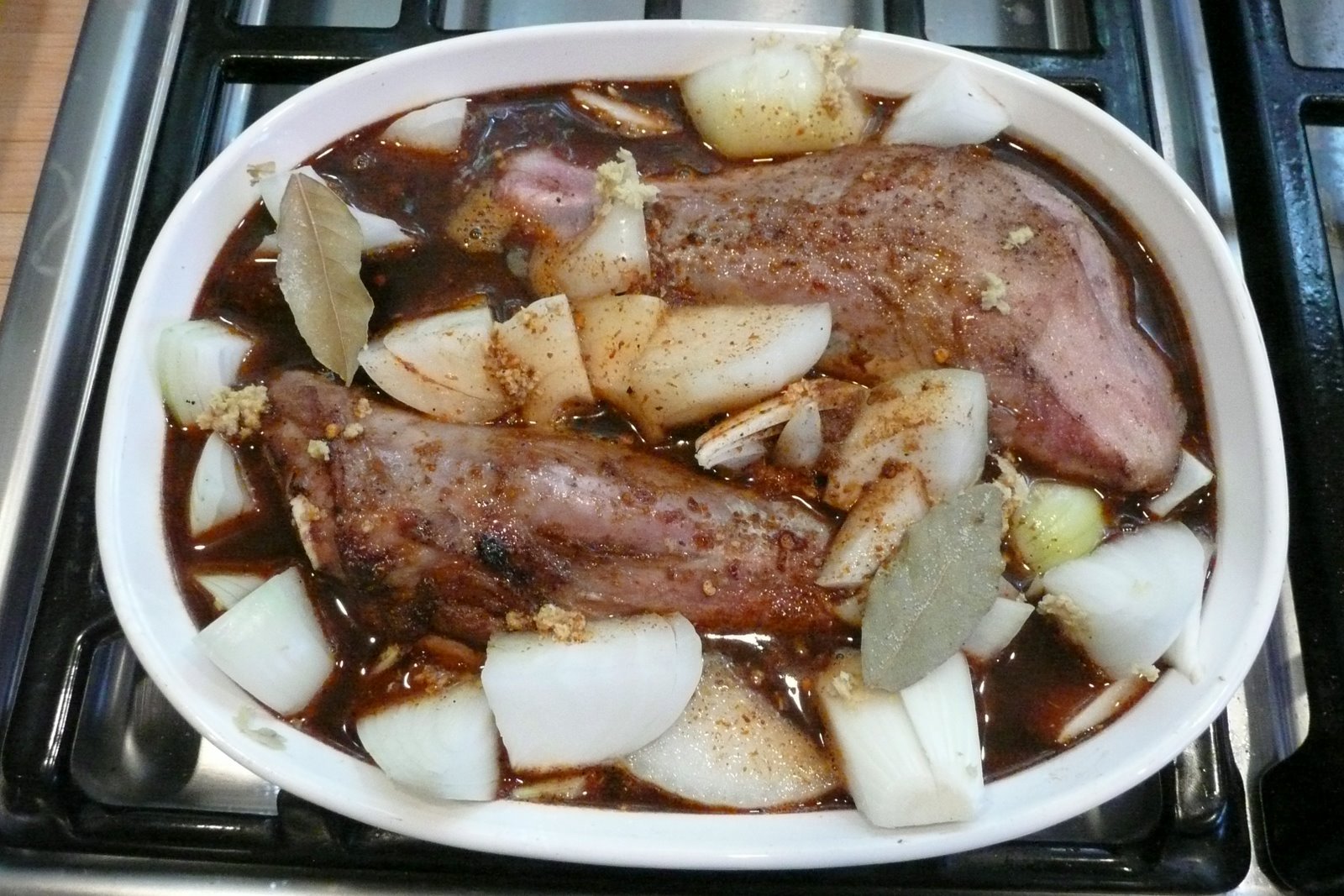 FEAST EVERYDAY : Morocco-Inspired Braised Lamb Shanks