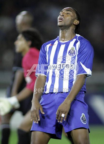 Fútbol Mundial Kits - Uruguay: F. C. Porto - 2004 (copa intercontinental)
