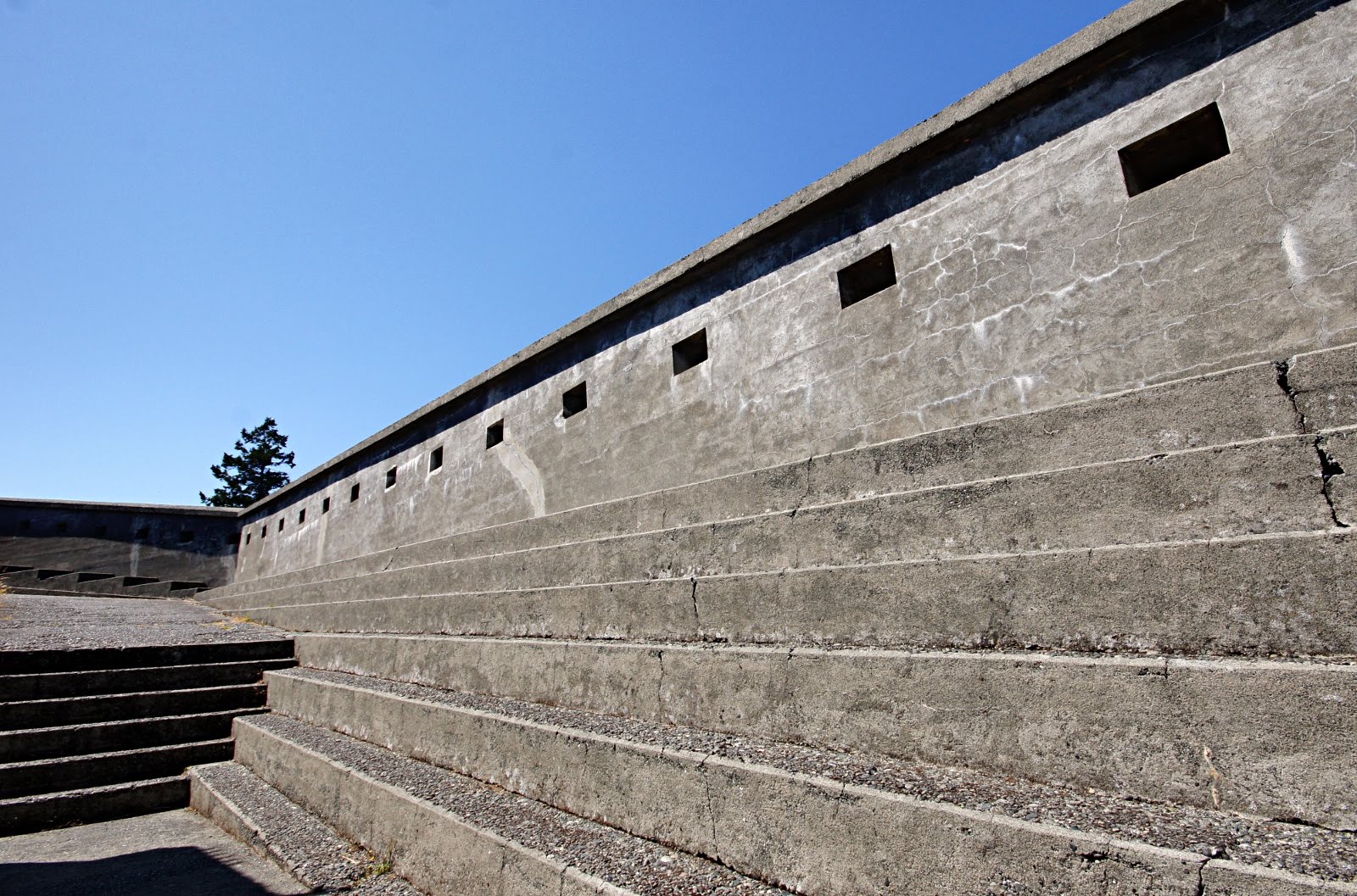 Victoria Daily Photo: Fort Rodd Hill