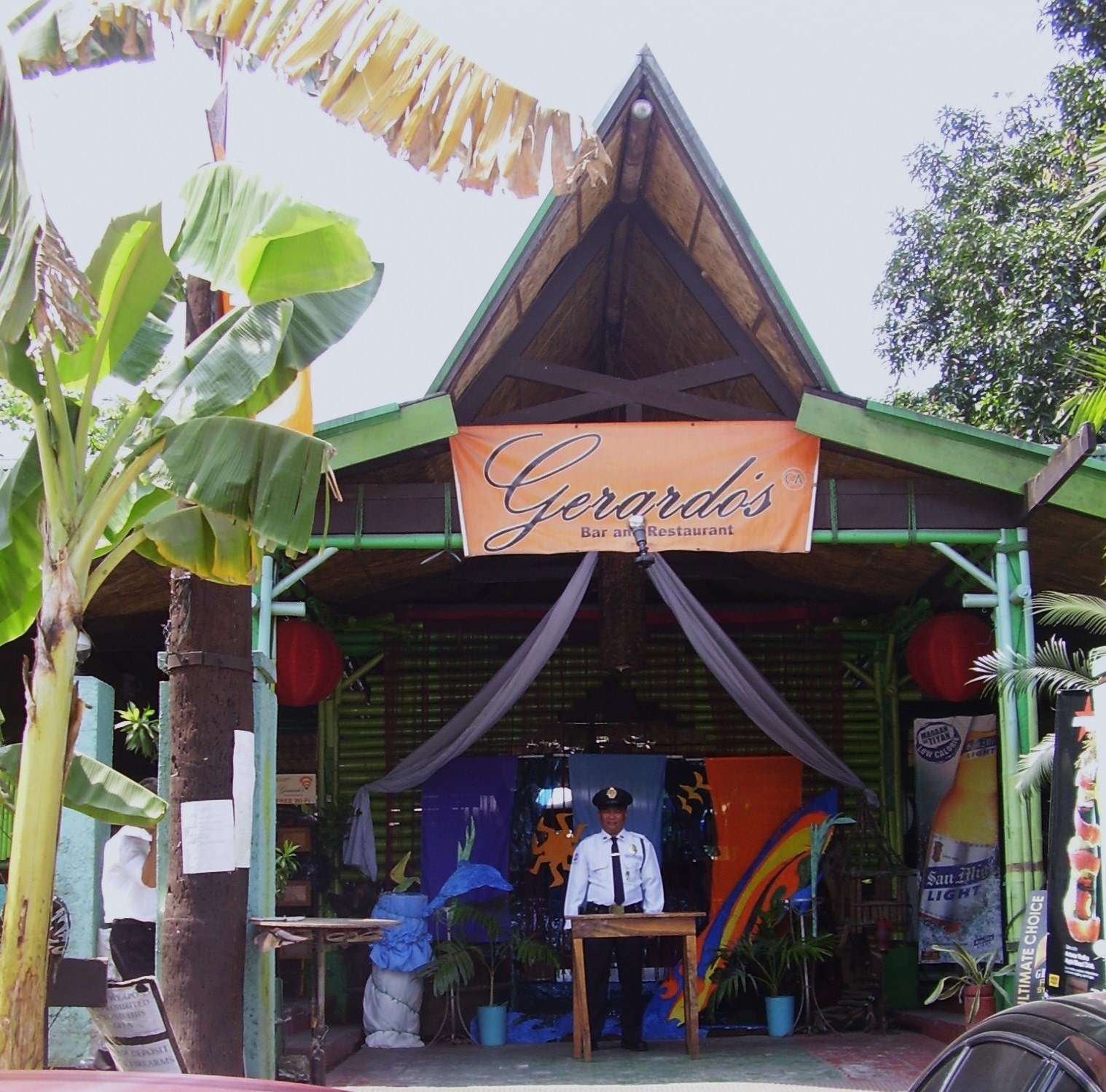 DILIMAN DIARY: The Roving Gourmand: Gerardo's: Belly busting meals that ...