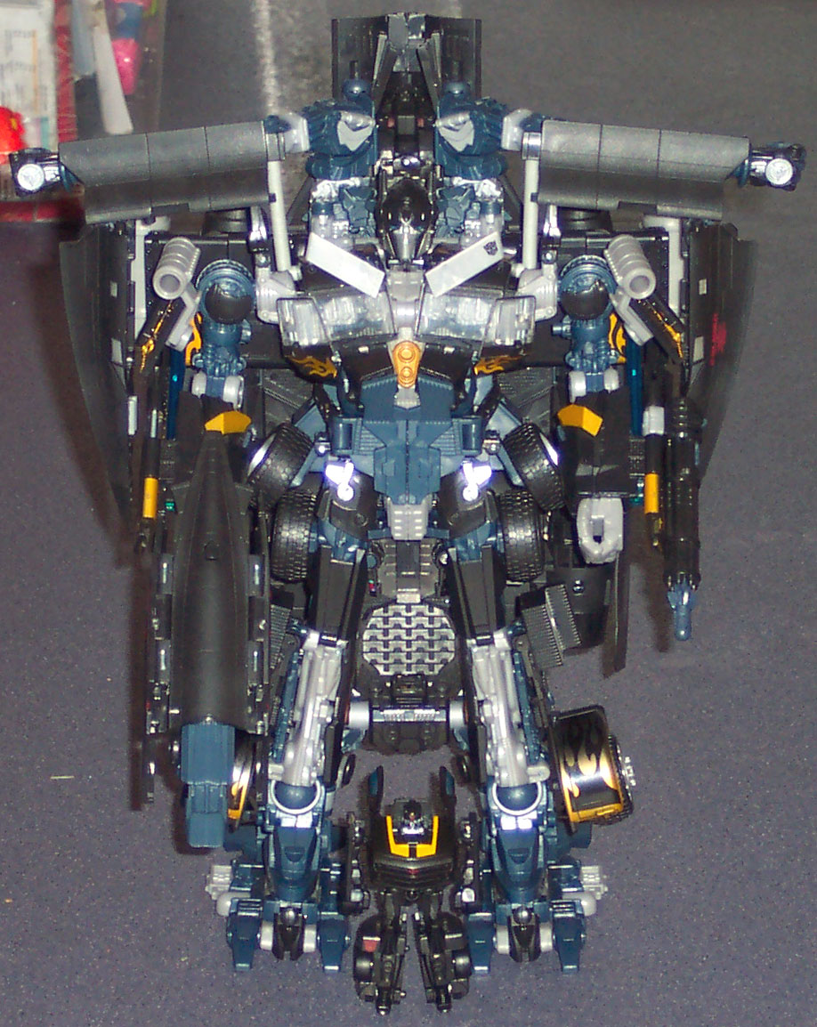 Nemmy's got another black Prime repaint! | The Discombobulation of ...