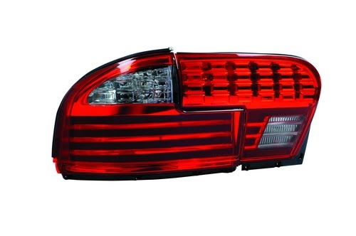 Walk Towards The Future: New Wira GCi LED Light Bar Tail Lamp