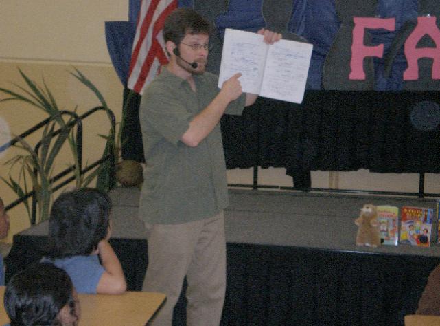Guam International Reading Association: Eric Ode is a Hit at Liguan ...