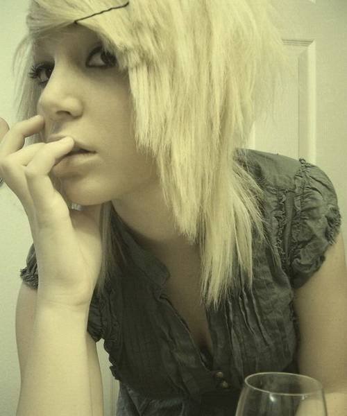 Pix247 Cute Emo Girls